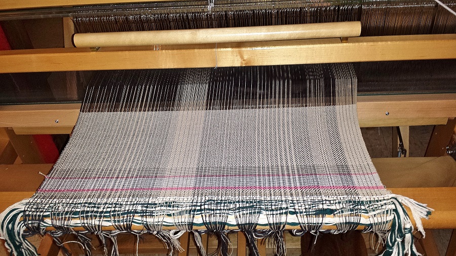 Weaving stripes – Metro Weaving